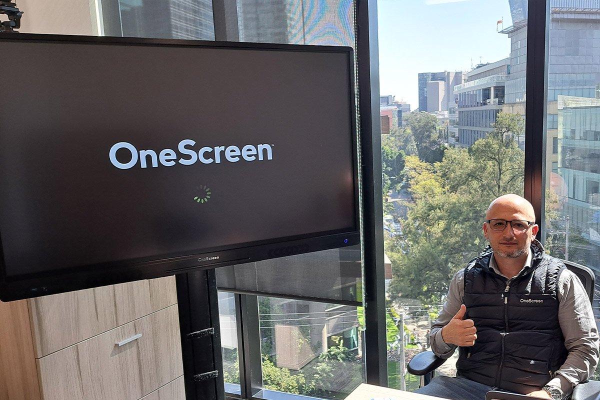 OneScreen apuesta por el sector educativo y corporativo con sus ...